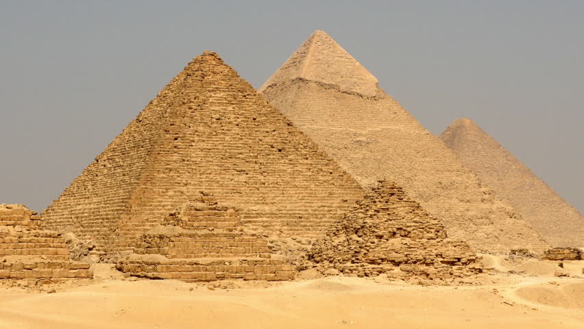 Clouds Over Great Pyramids At Giza Cairo In Egypt - Zoom In Timelapse ...