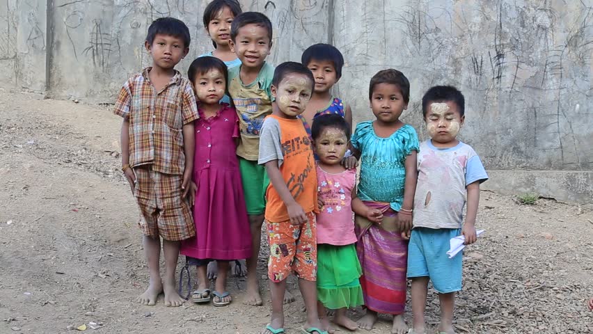 MRAUK-U, MYANMAR - JANUARY 26, 2016: Unidentified Poor Children On The ...